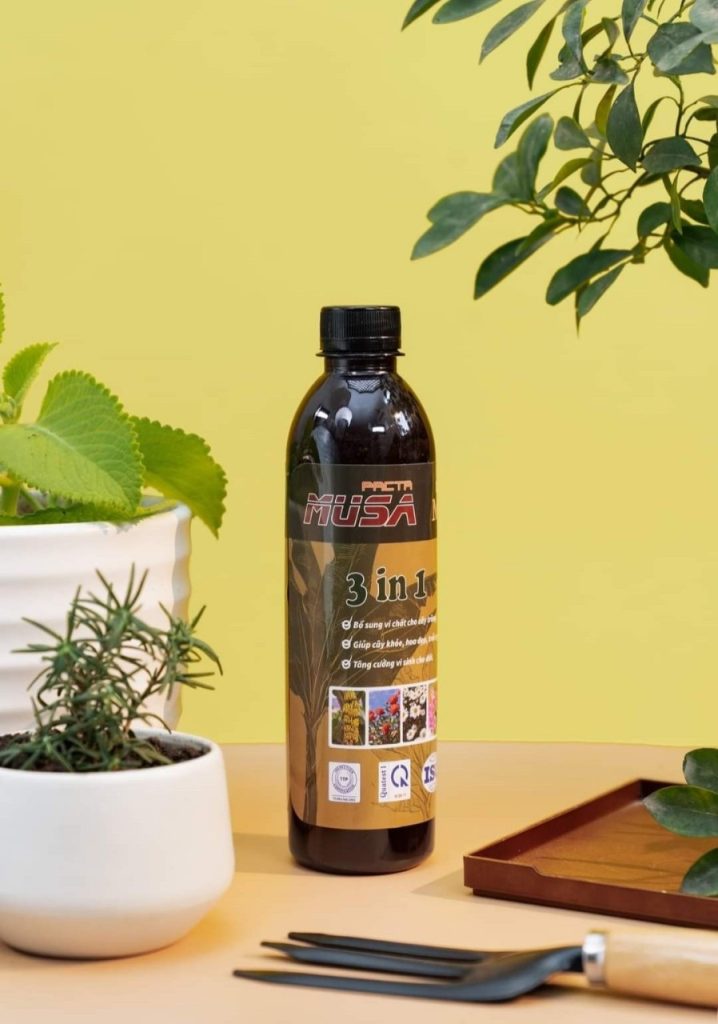 Nutritional liquid for plants MUSA GROW FAST - Musa Pacta